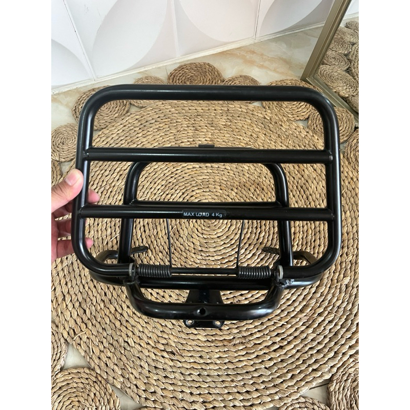 Jual Rak Belakang Back Rack Carrier Vespa Sprint Primavera Original ...