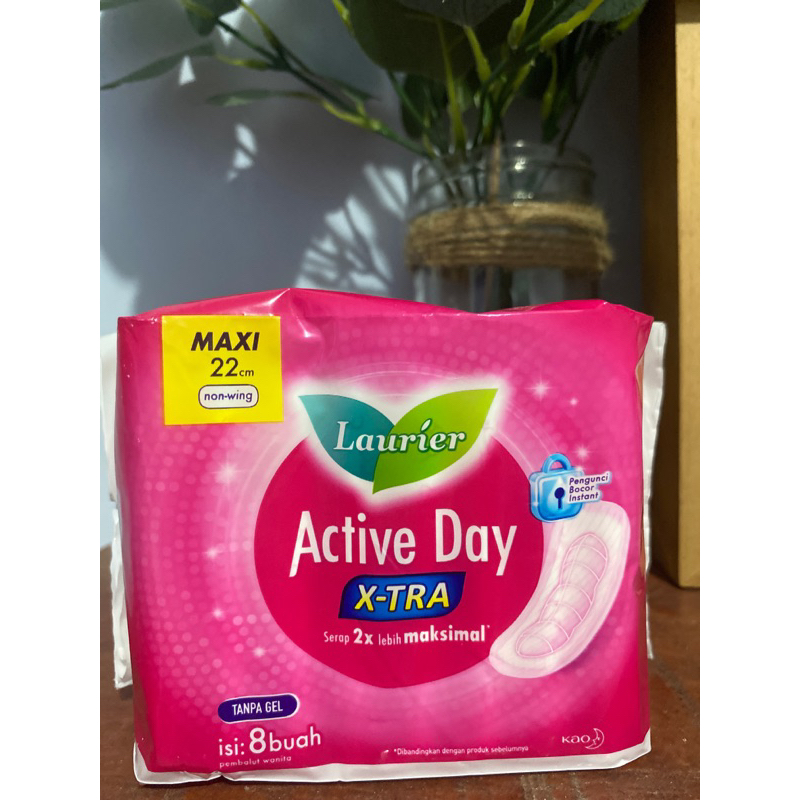 Jual LAURIER ACTIVE DAY 22cm | Shopee Indonesia