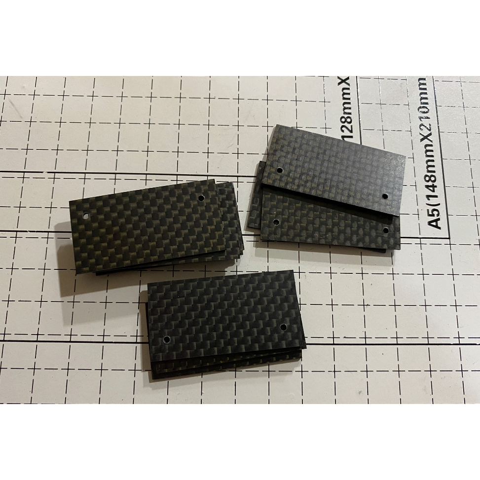 Jual Spoiler depan tamiya sloop karbon/ carbon avalan belahan uk 4.5x2 ...