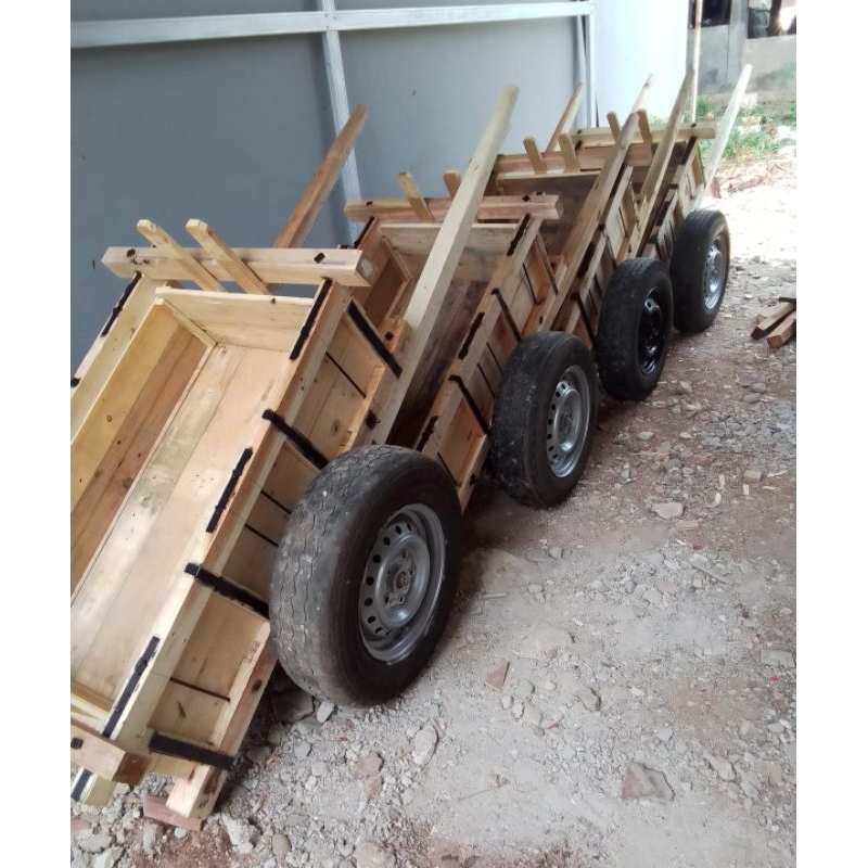 Jual GEROBAK KAYU BAN MOBIL | Shopee Indonesia