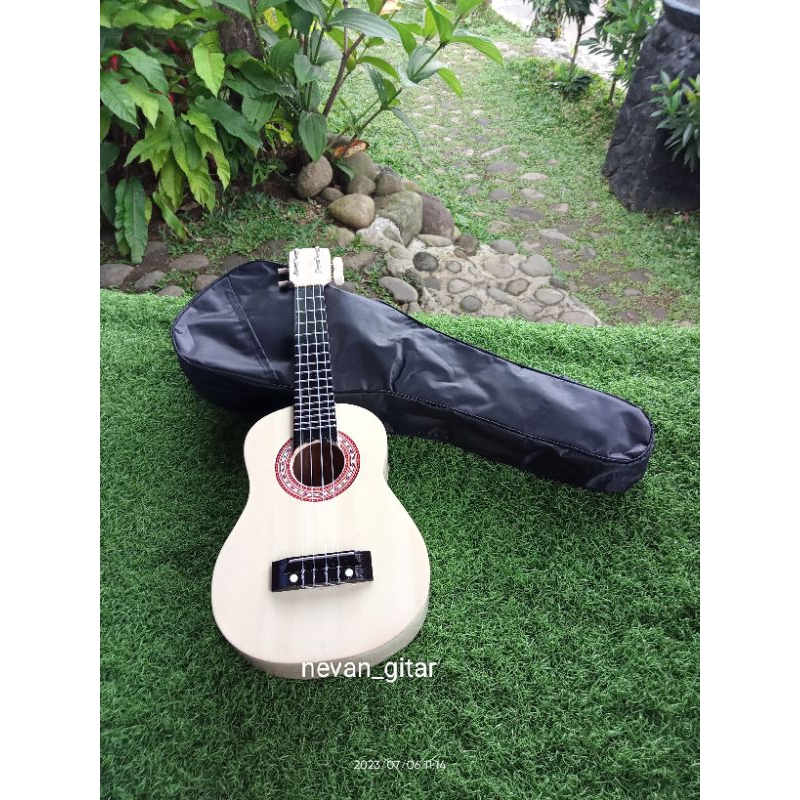 Jual COD UKULELE SENAR 4 MURAH (PACKING KAYU ) | Shopee Indonesia
