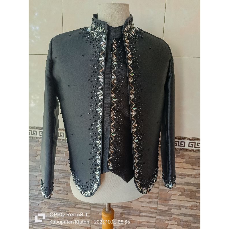 Jual Beskap Solo, Hewes, Beskap besan, Beskap Sunda | Shopee Indonesia