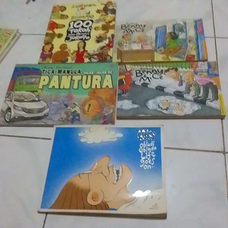 Jual Komik Benny & Mice 100 tokoh yang mewarnai jakarta | Shopee Indonesia