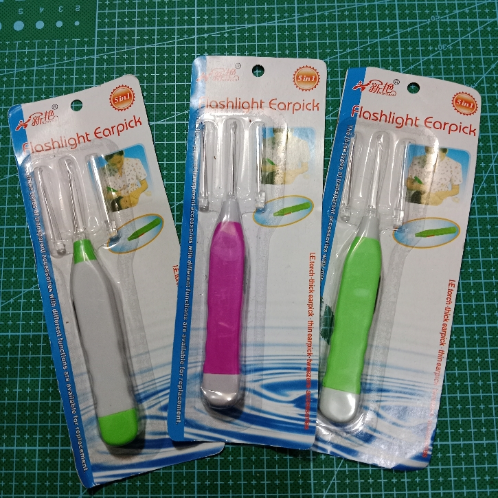 Jual KOREK KUPIK SENTER LED NYALA EARPICK FLASH LIGHT 6 PCS | Shopee ...
