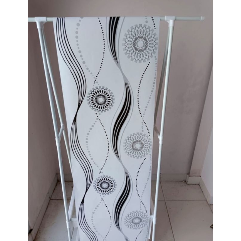 Jual Wallpaper Stiker Dinding ukuran 45cmx 10m motif Cakra hitam putih ...