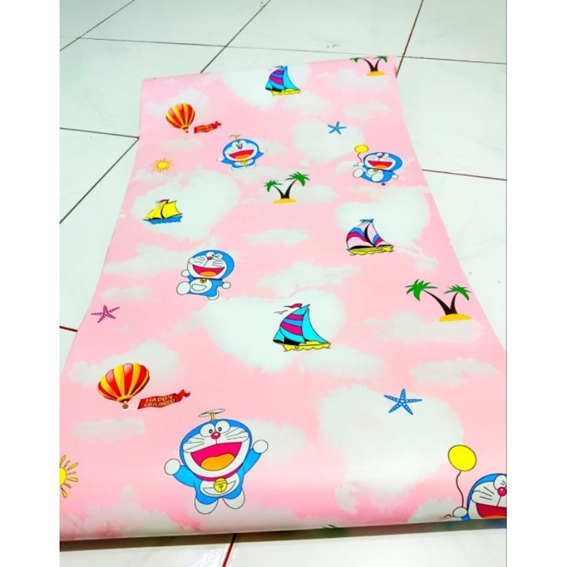 Jual Wallpaper Stiker Dinding ukuran 45cmx10m motif karakter Doraemon gh032-1 wallsticker ...