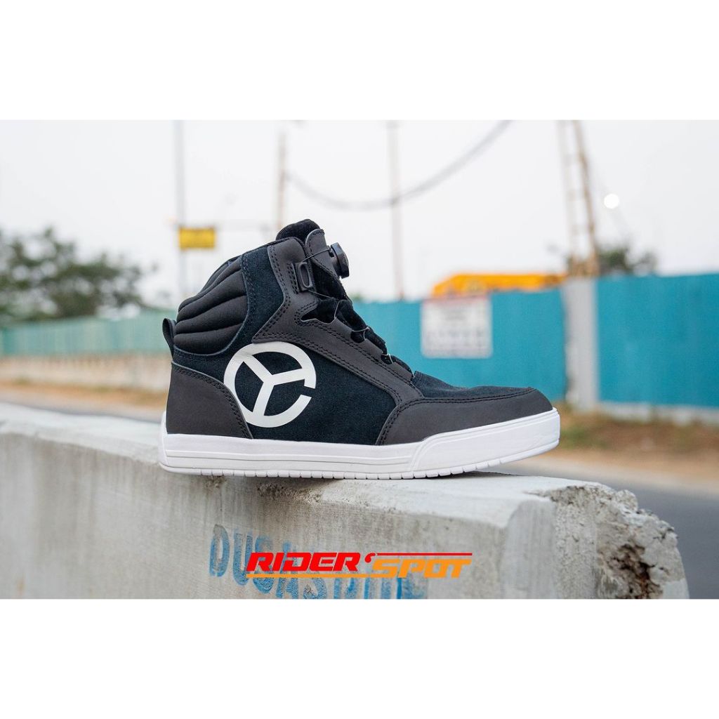 Jual Riding Shoes Yellowcorn YS-002 Black / Sepatu Yellow Corn Original ...