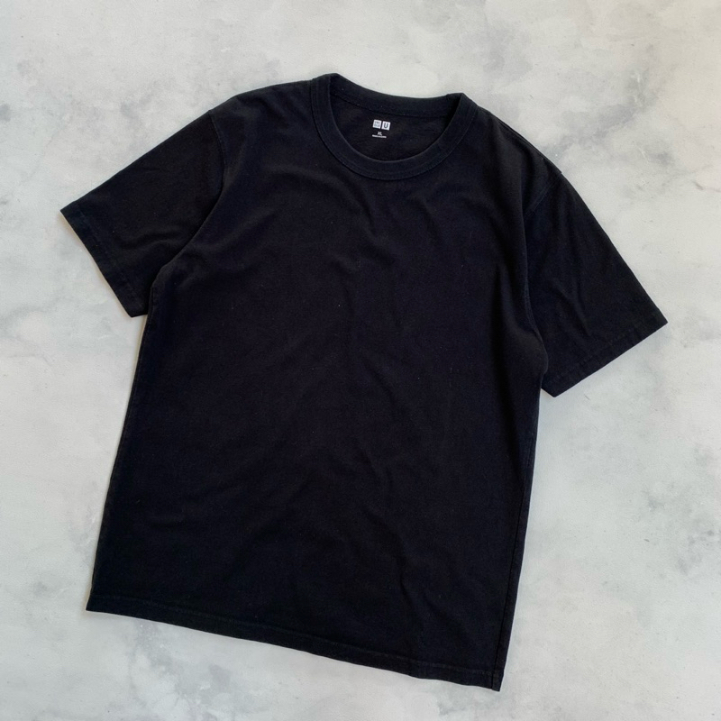 Jual KAOS SECOND UNIKLO | Shopee Indonesia