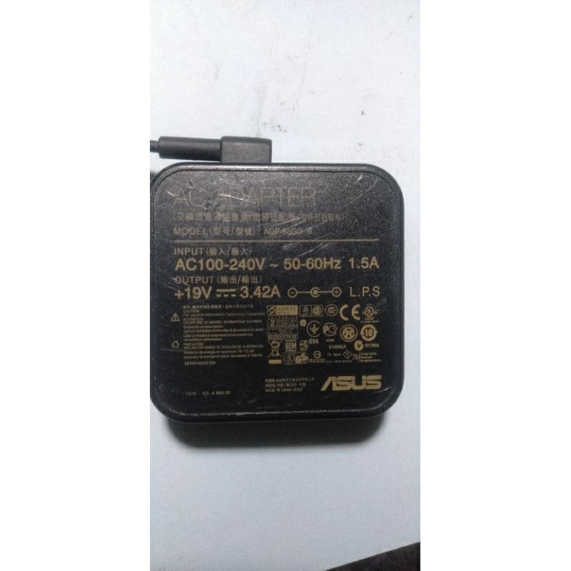Jual charger/adaptor laptop ASUS model ADP 65GD B original bawaan ...