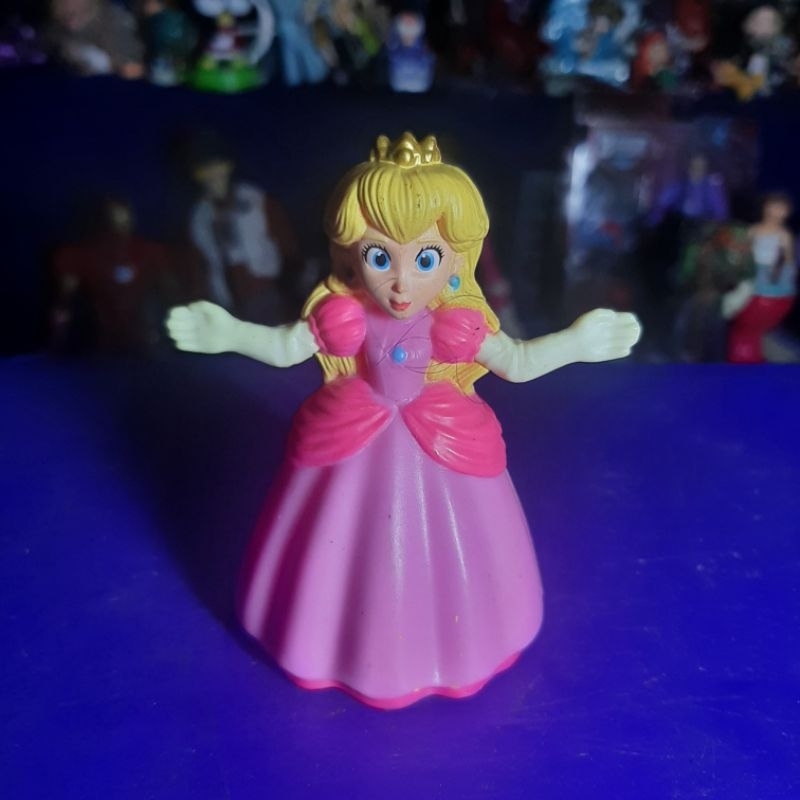 Jual mainan / figure dikoleksi super mario bross princess peach ...