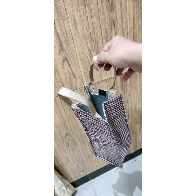 Jual tas botol lapis alumunium foil bahan motif kotak-kotak viral ...