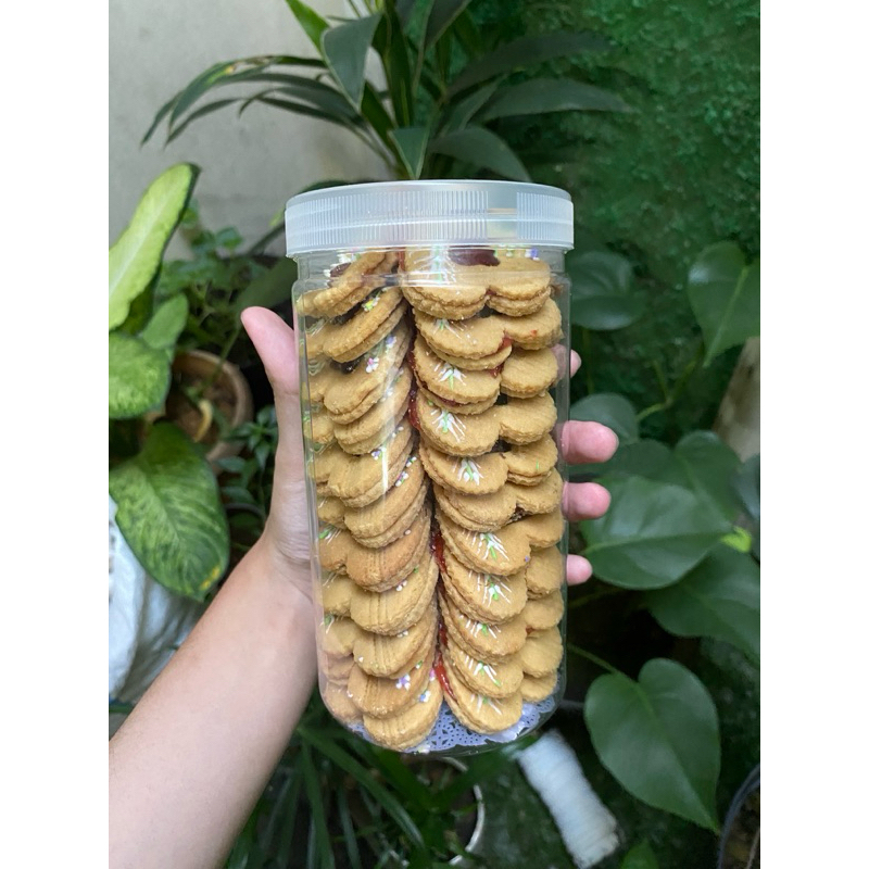 Jual Kue Karawo rasa Strawberry khas Gorontalo | Shopee Indonesia