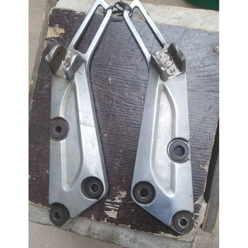 Jual Footstep Step belakang Honda Supra fit lama/Supra x lama/Supra KTM ...