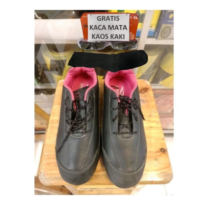 Jual JUAL SEPATU SAFETY CHEETAH CEWEK TYPE 4007H, JUAL SEPATU SAFETY ...
