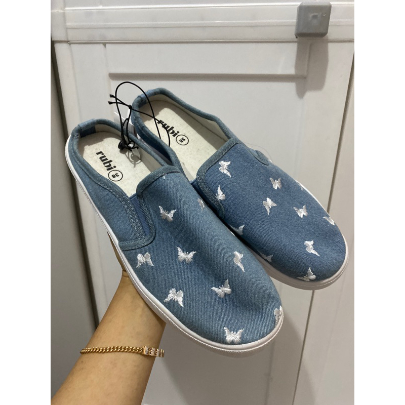 Jual sepatu rubi slip on new arrivals !!! | Shopee Indonesia