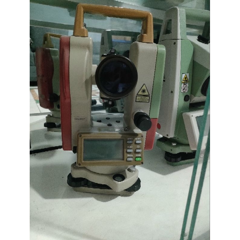 Jual Digital Theodolite Kolida KT-02L Kolida KT02L Laser Kondisi Bekas Lengkap | Shopee Indonesia