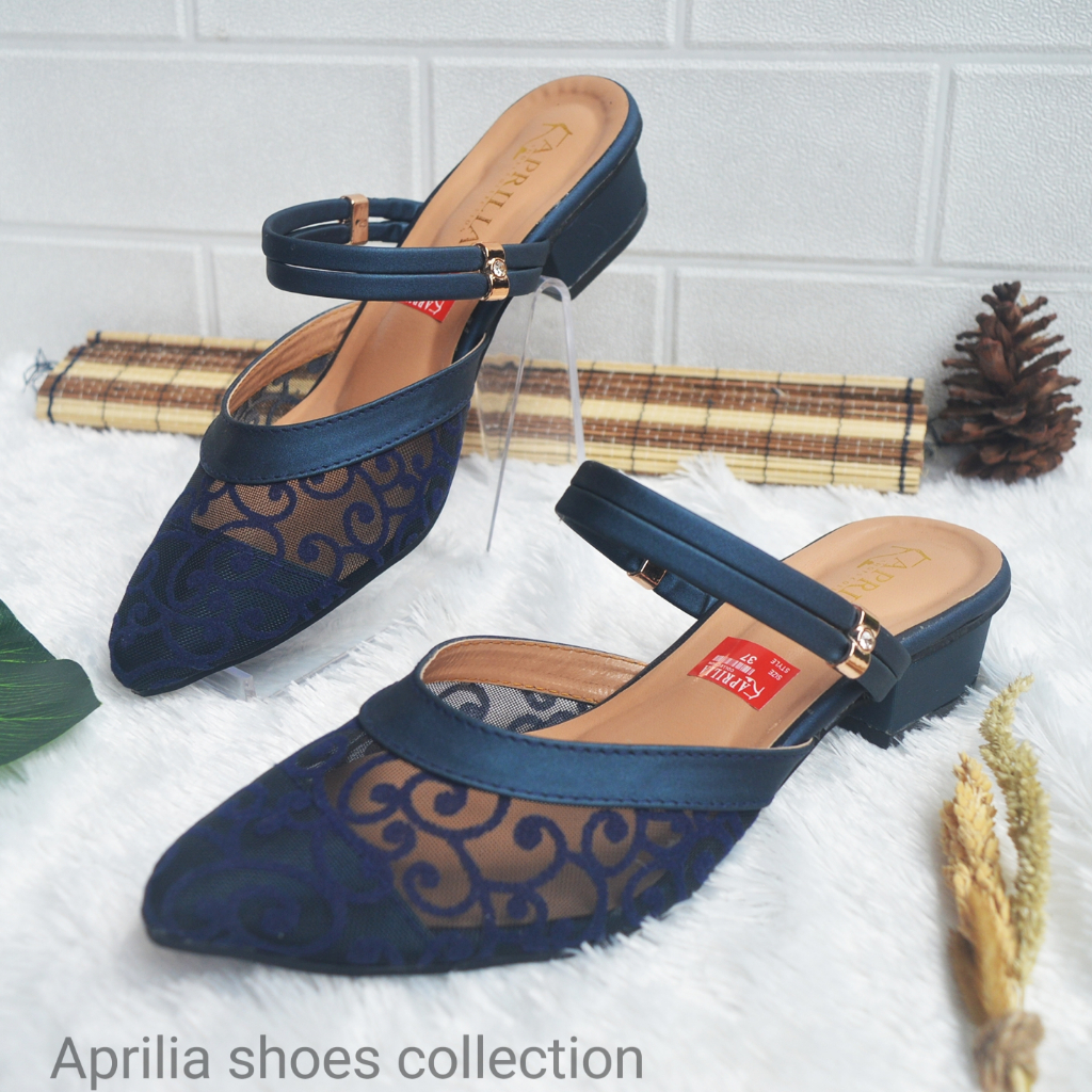 Jual Sepatu bustong brukat wanita hak tahu 3cm aprilia collection ...