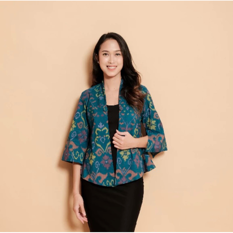 Jual Manda Outer (Atasan Tenun Endek) / Blazer wanita / Outer wanita ...