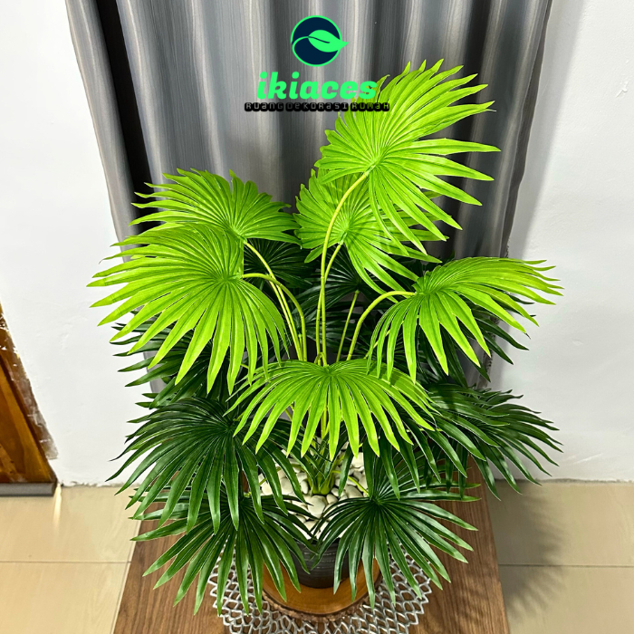 Jual DAUN PALEM JUMBO PLASTIK DAUN PALM KIPAS ARTIFISIAL DAUN PAKIS ...