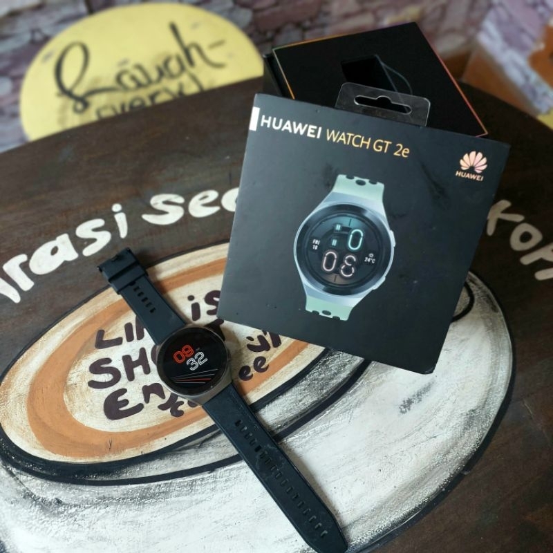 Jual Huawei Smartwatch GT2e (Second) | Shopee Indonesia