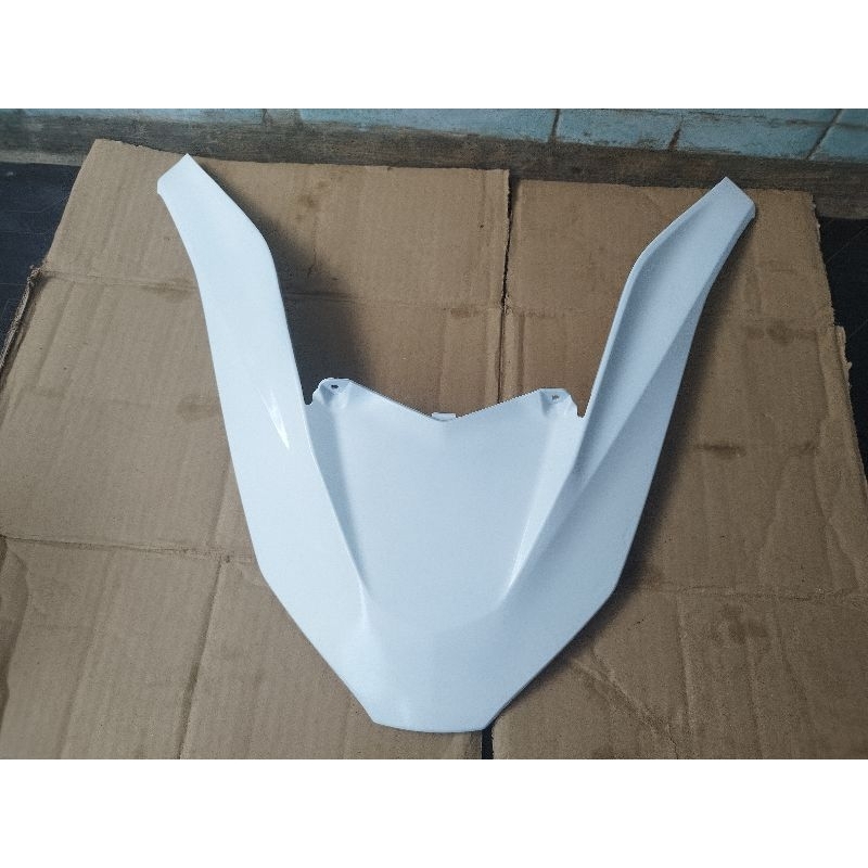 Jual Dasi PCX Garnish front tameng PCX 160 64305K1ZJ10ZP warna putih ...
