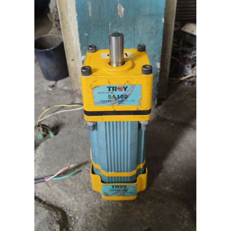 Jual Ac Motor Gearbok TROY Magnetik Brake 220V 90W Ratio 1 : 100 16Rpm ...