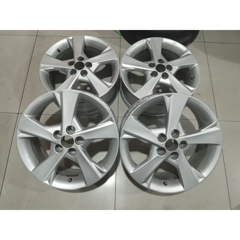 Jual Velg Ori Standar Mobil Altis Ring 16 Lebar 6,5 Hole 5 x 100 Offset 39 Warna Silver Bisa ...