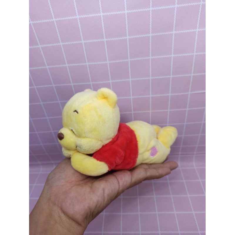 Jual boneka Winnie the Pooh bear original Disney baby sleep pose ...