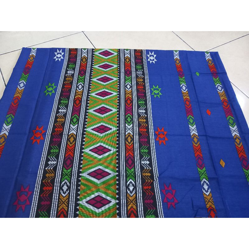 Jual kain sarung batak motif ulos sadum | Shopee Indonesia