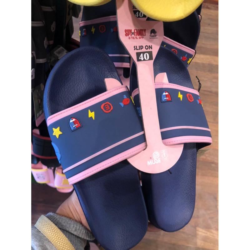 Jual Sandal Fipper New Slip On Spy X Family | Shopee Indonesia