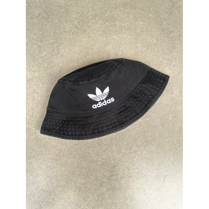 Jual ADIDAS ORIGINAL BUCKET HAT (Art IC0009) | Shopee Indonesia