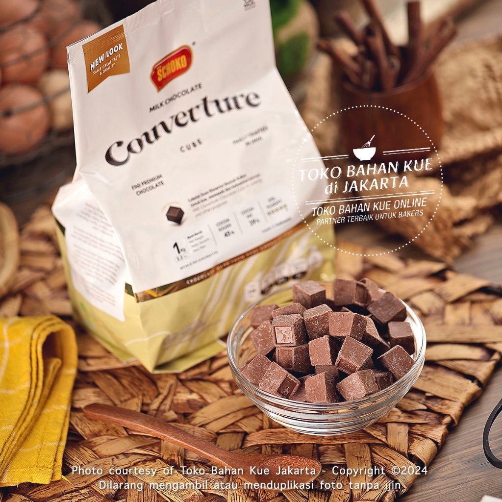 Jual Schoko MILK CUBE 100gr Chocolate Couverture Cokelat Dadu Susu ...