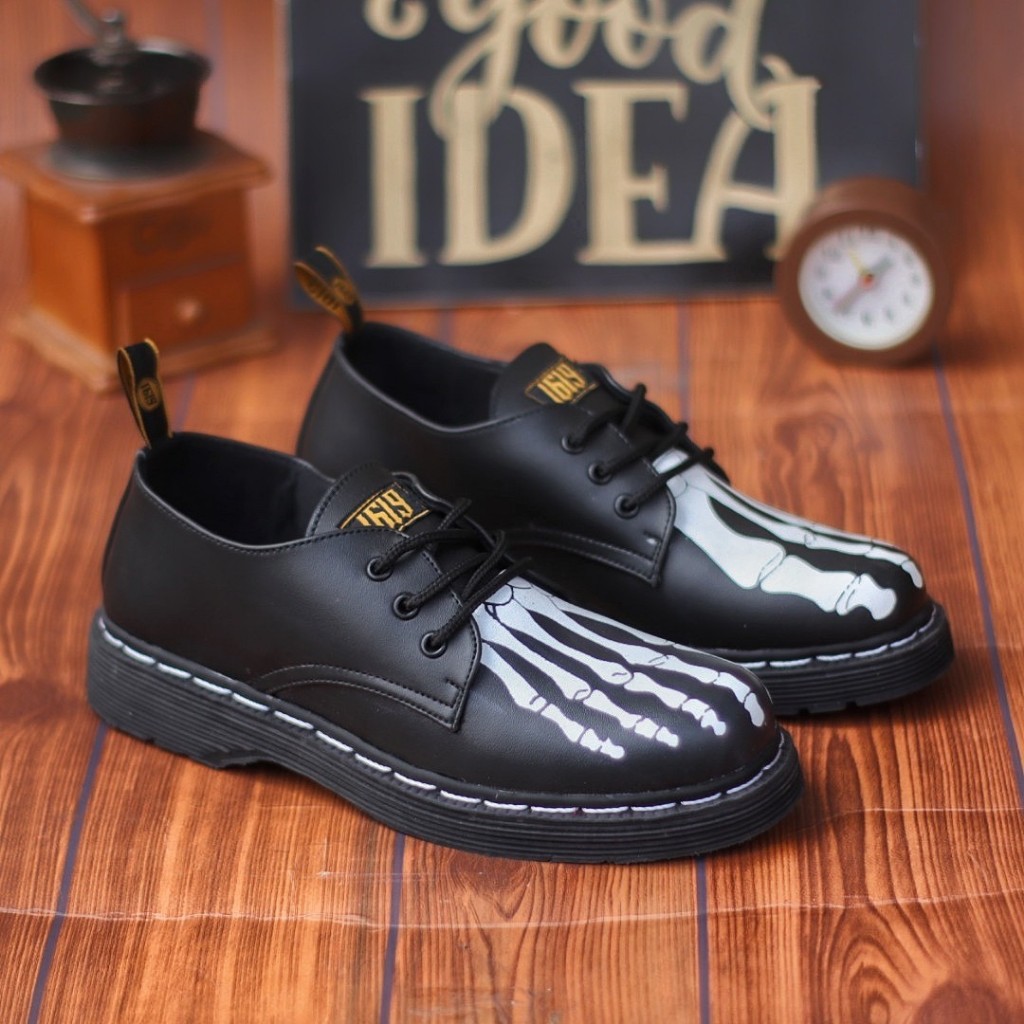 Jual Sepatu Docmart Pria Terbaru Hard Motion 1619 Rokoc Original Sepatu ...