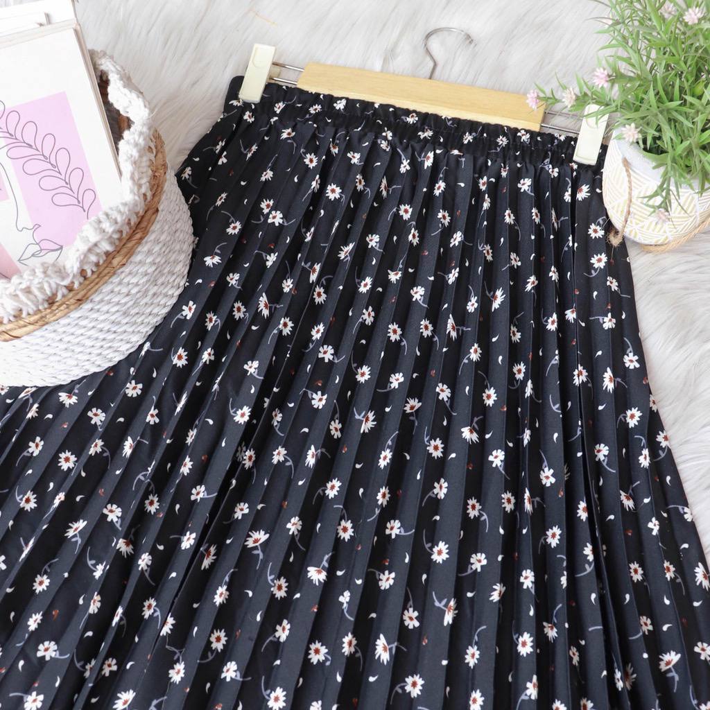 Jual Rok Motif Korean Look - Rok Plisket Motif Premium Tebal - Pleated ...