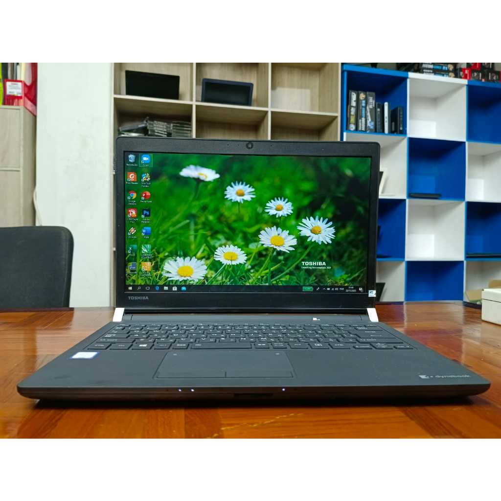 Jual LAPTOP TOSHIBA DYNABOOK R73/A CORE i7-6300U / i5-6300U PALING ...