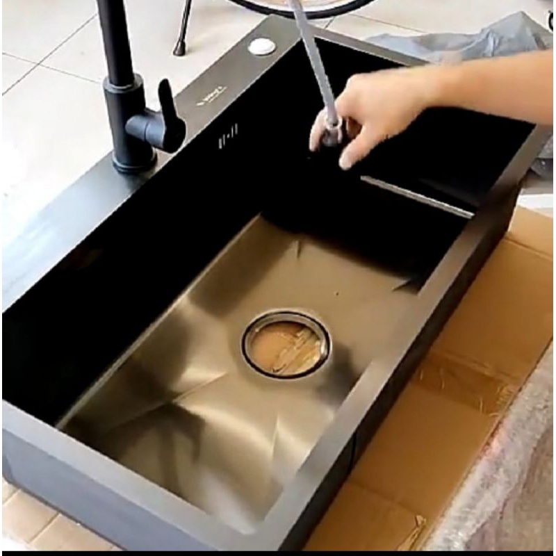 Jual Kitchen sink WINGS 7545 black komplit set kran tarik ful hitam ...