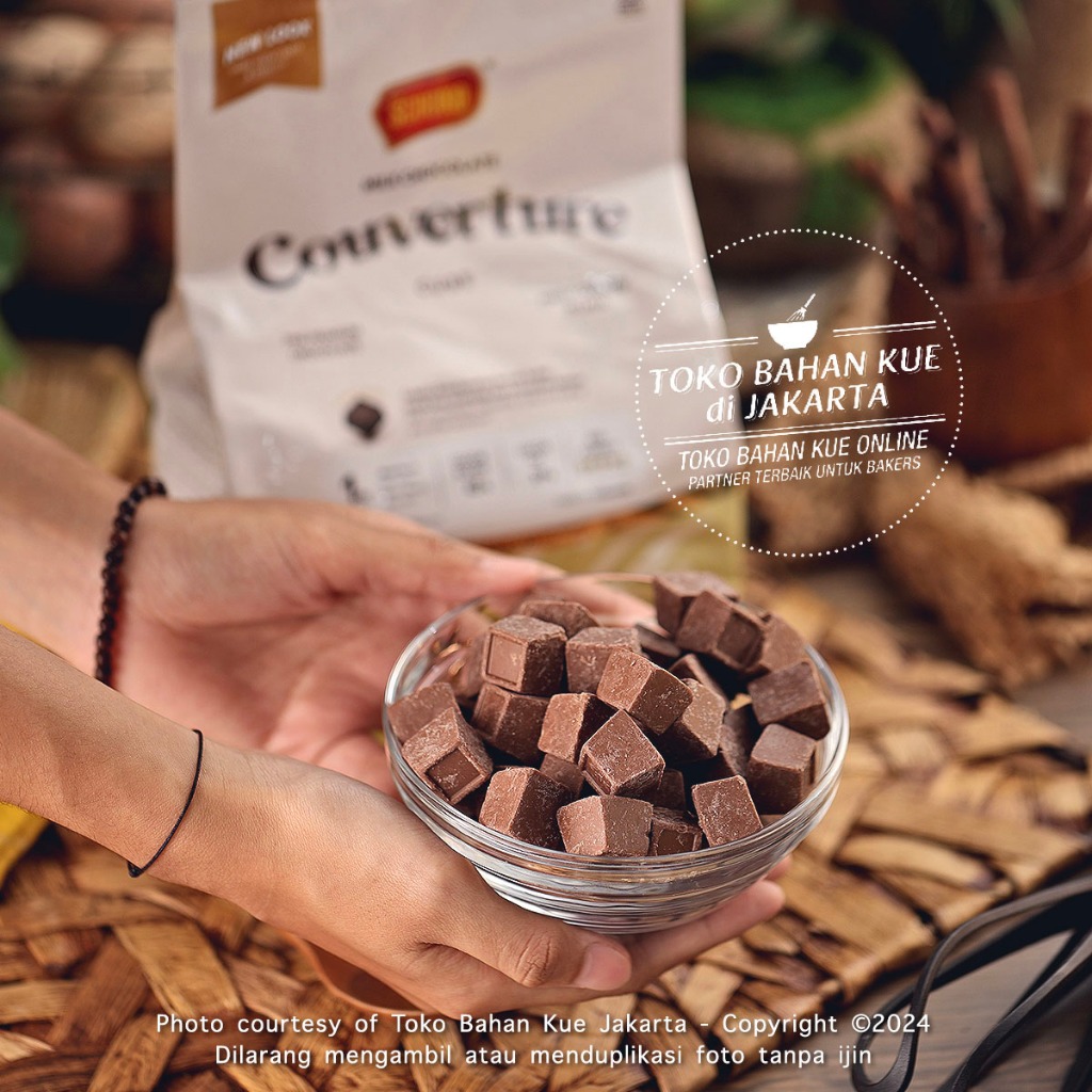 Jual Schoko CUBE Milk Couverture 100gr Coklat Dadu Masak Rasa Susu ...