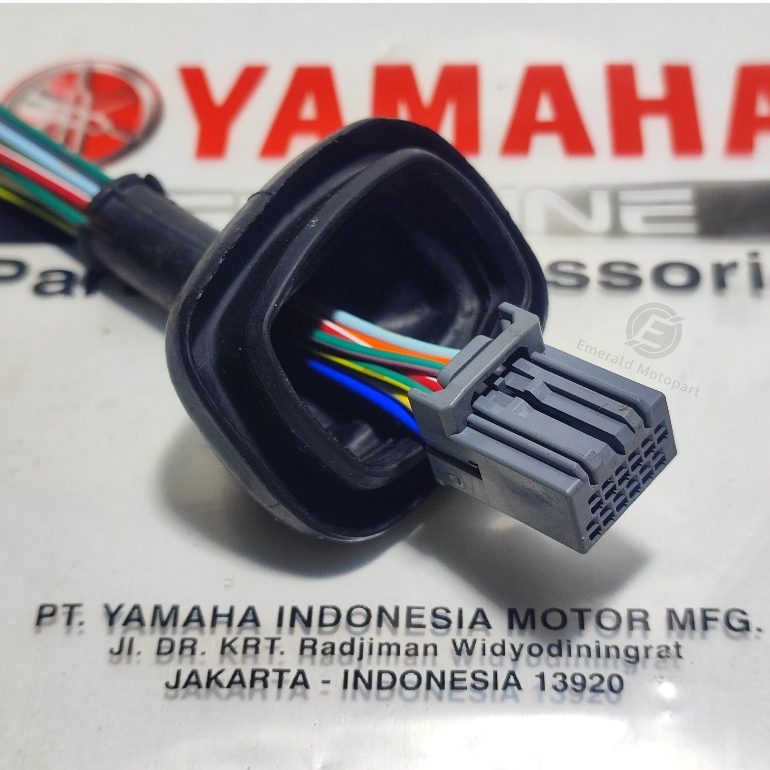 Jual Kabel soket speedometer soket speedo spedo pin 12 include karet ...