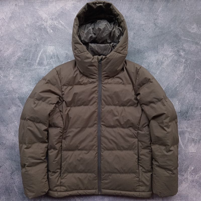 Jual Uniqlo Seamless Down Jacket | Shopee Indonesia