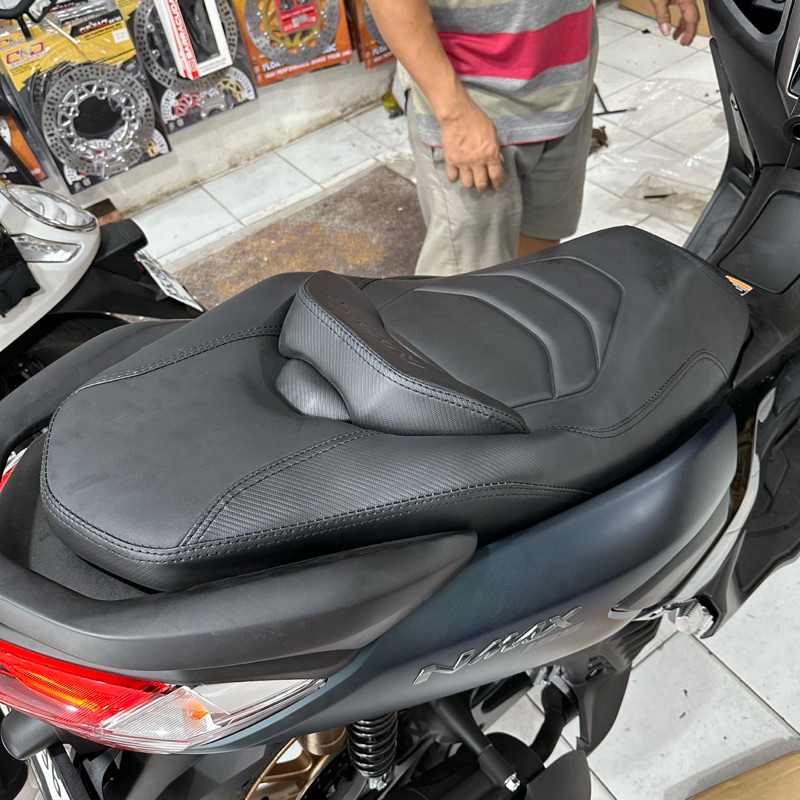 Jual Yamaha nmax new 2020 facelift jok nmax new 2020 mbtech kulit jok ...