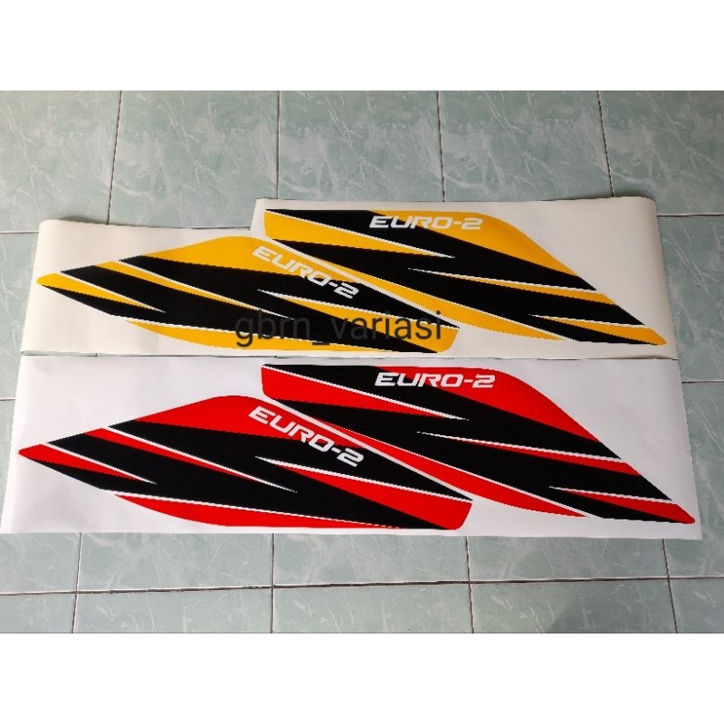 Jual Stiker sticker pintu isuzu elf euro-2 euro 2 nkr nhr / stiker ...