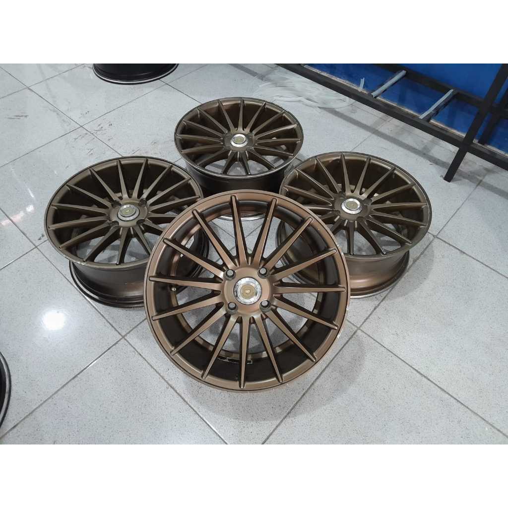 Jual Velg Second Mobil Racing Vossen Ring 17 Lebar 7,5 Et 40 Pcd 4x114 | Shopee Indonesia
