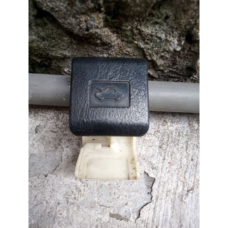 Jual handel tarikan kap mesin depan Toyota Corona absolute st191 hood ...