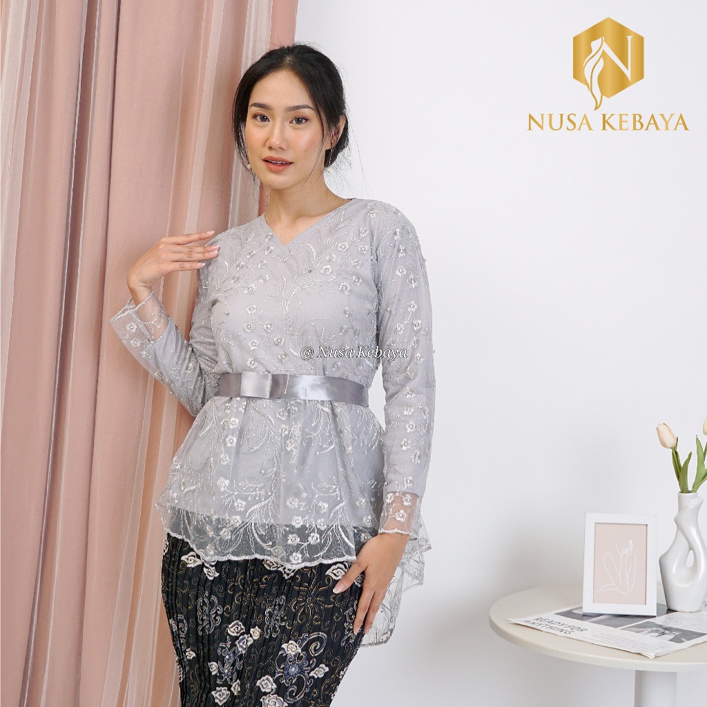 Jual Nusa_Kebaya Atasan Kebaya Aurora Tile | Shopee Indonesia