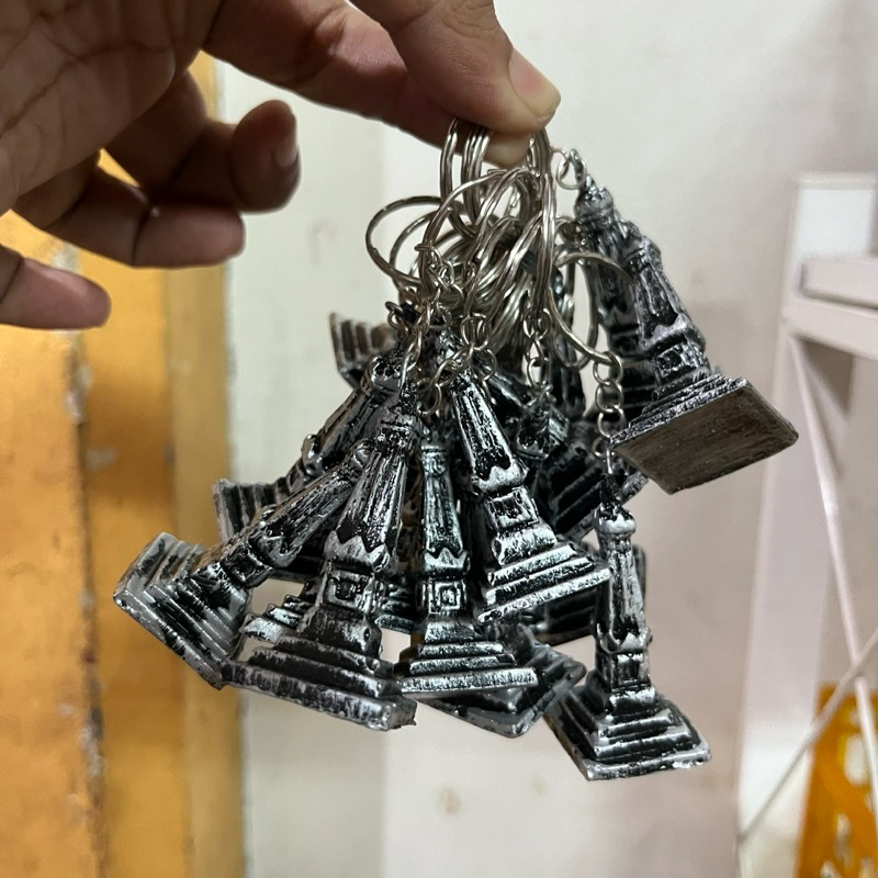 Jual Gantungan kunci tugu jogja kodian (1 kodi isi 20pcs) oleh oleh khas malioboro yogyakarta ...