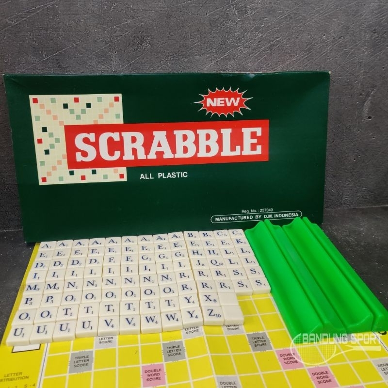 Jual Scrabble Word Game Classic Standar/ Permainan Board Game /Mainan ...