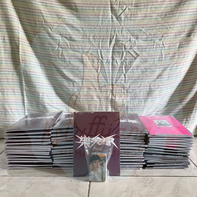 Jual [BACA DESKRIPSI] STRAY KIDS - ROCK STAR | Shopee Indonesia