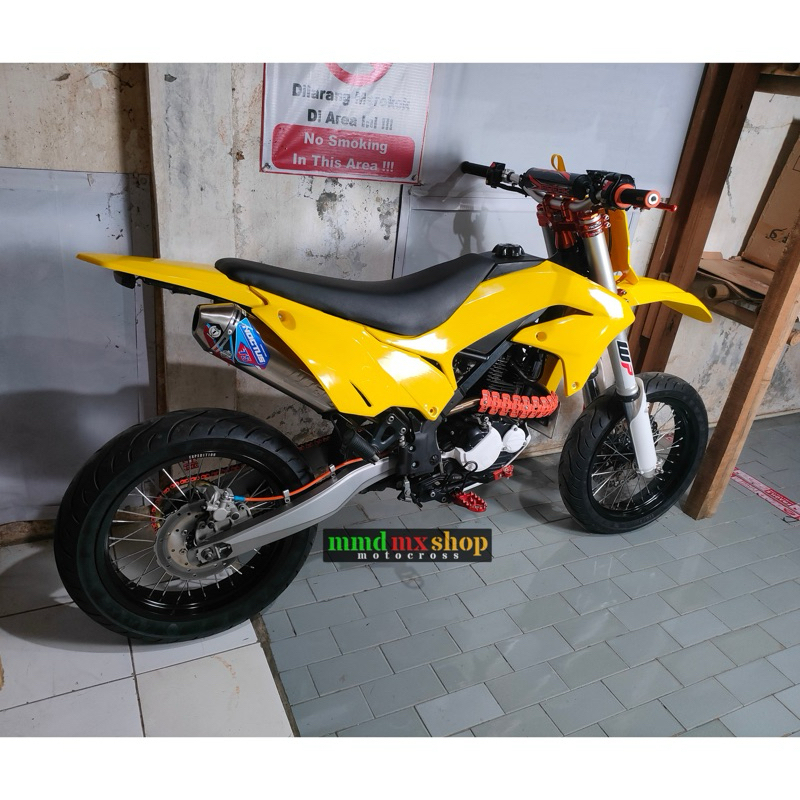 Jual Body set Custom Klx 150 s l / klx bf / Dtracker new upgrade Klx ...