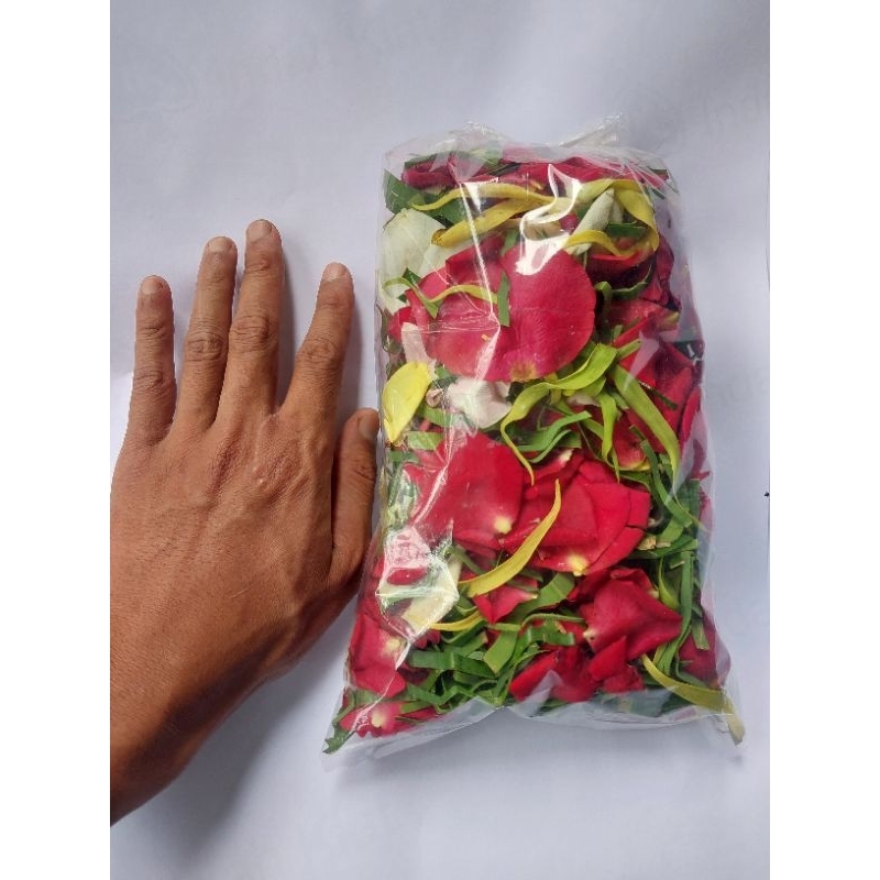 Jual Bunga Mawar Tabur Komplit (100gr lebih) | Shopee Indonesia
