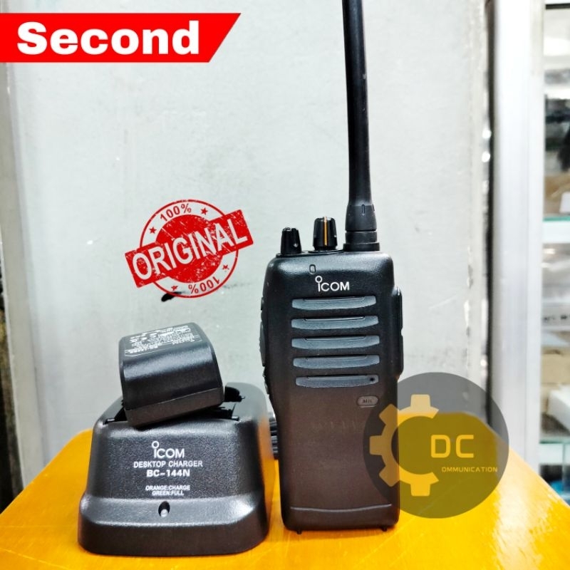 Jual HT Icom IC-F11 Frekuensi VHF 136-174MHz Second Original | Shopee ...